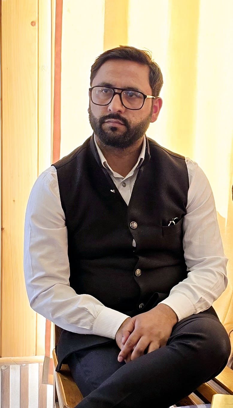 *Shah Fayaz Emerges as the Most Influential Trade Union Leader of J&K ...